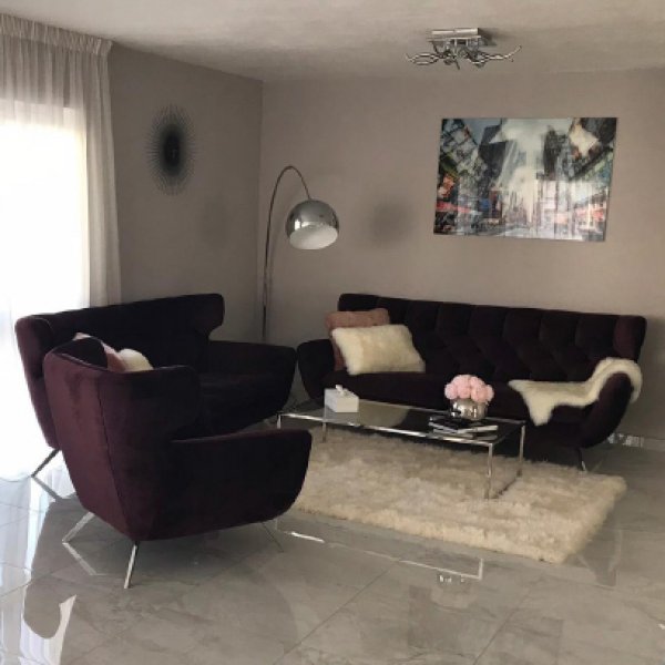 Susanna Barber Interior – White Luxury