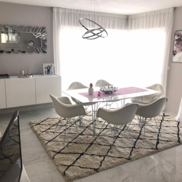 Susanna Barber Interior – White Luxury